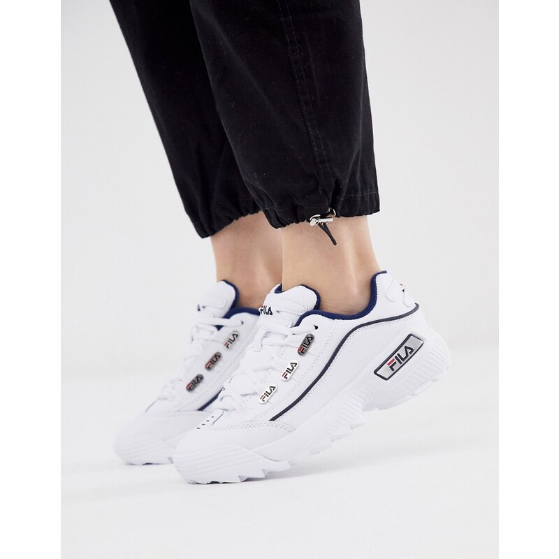 Fila hometown extra store