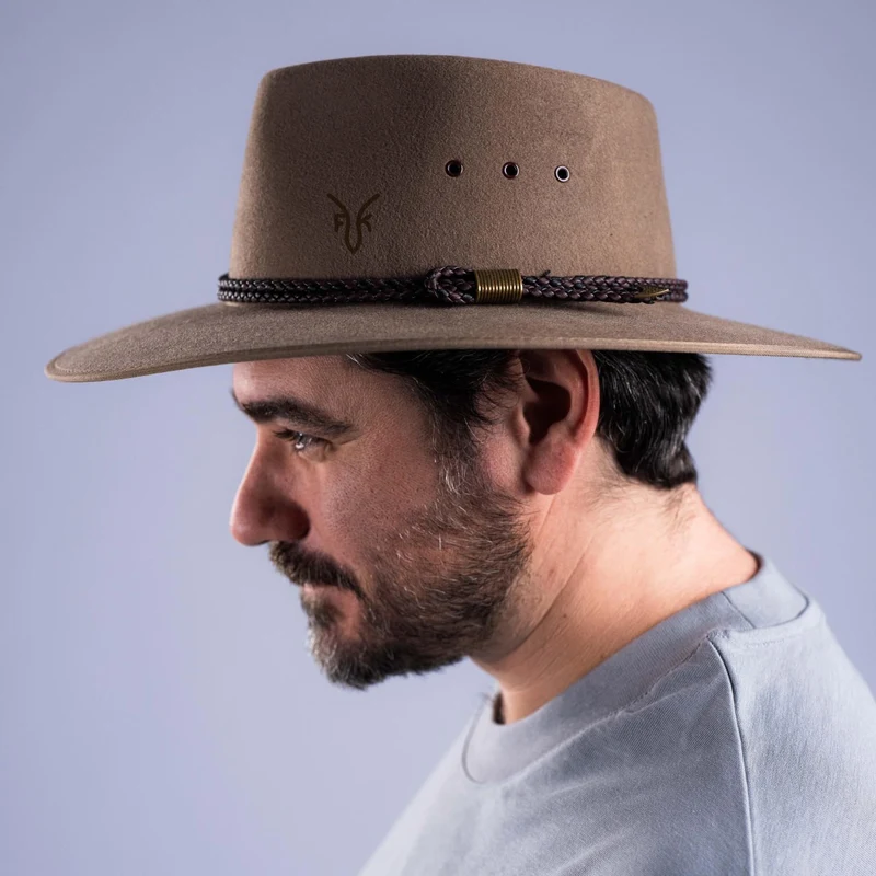 Carlsbad Hat Co. Statesman Countryman – klobúk Vojtecha Kotka - GLAMI.sk